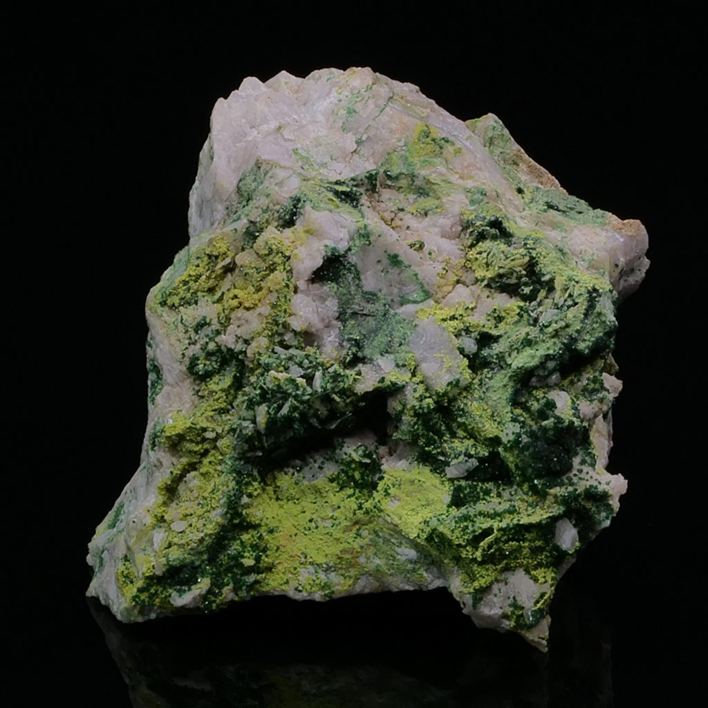 BAEVERITE and BAYLDONITE - Tsumeb Mine, Namibia - SZ MINERAUX